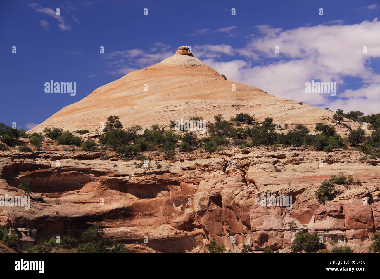 Landscape on Neck Spring Trail in Canyonlands NP in Utah in the USA ...