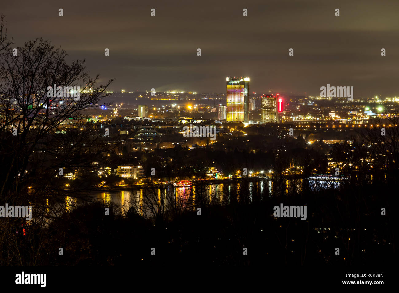 Bonn at night hi-res stock photography and images - Alamy