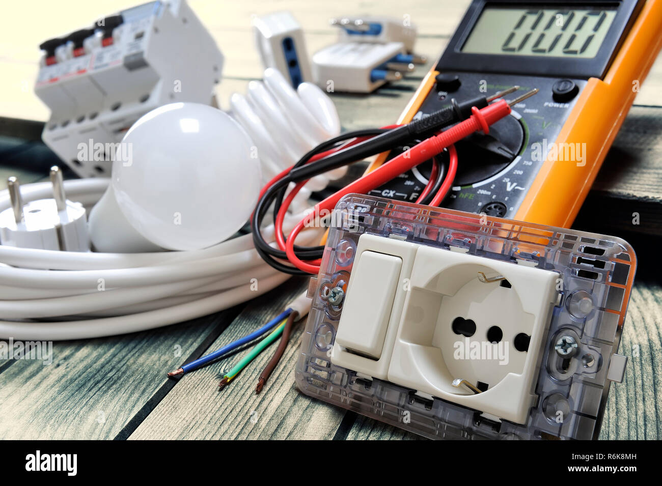 Magnetothermic switch hi-res stock photography and images - Alamy