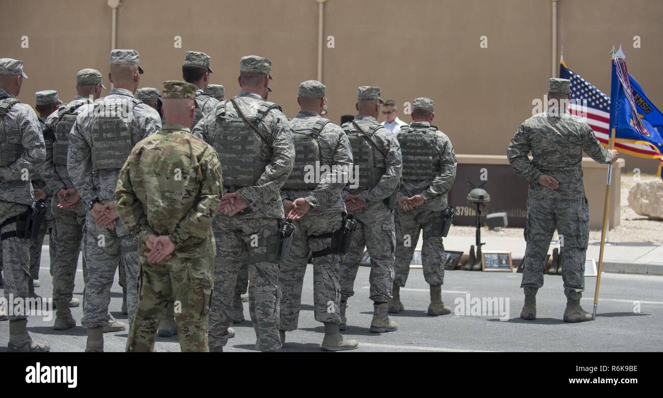 Military pay roll hi-res stock photography and images - Alamy