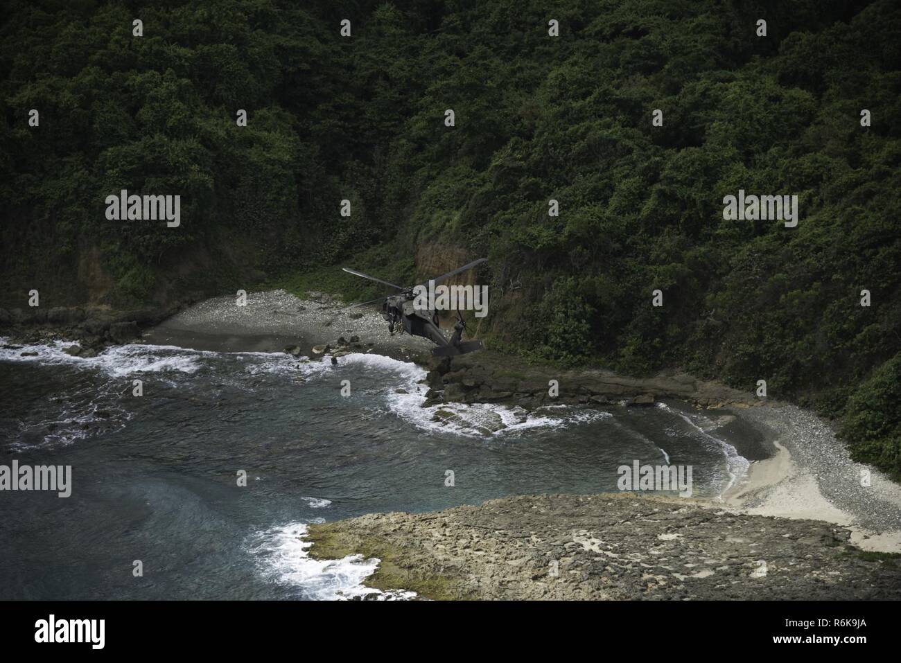 Soldiers from West Virginia Army National Guard's 1st Battalion, 150th ...