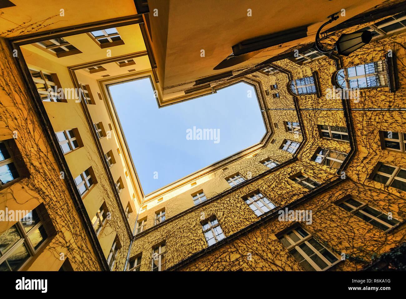 Perspective from bottom frame hi-res stock photography and images - Alamy
