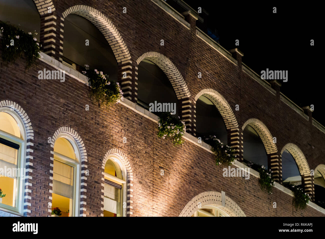 beautiful arched balcony's decorated with flowers modern dutch ...