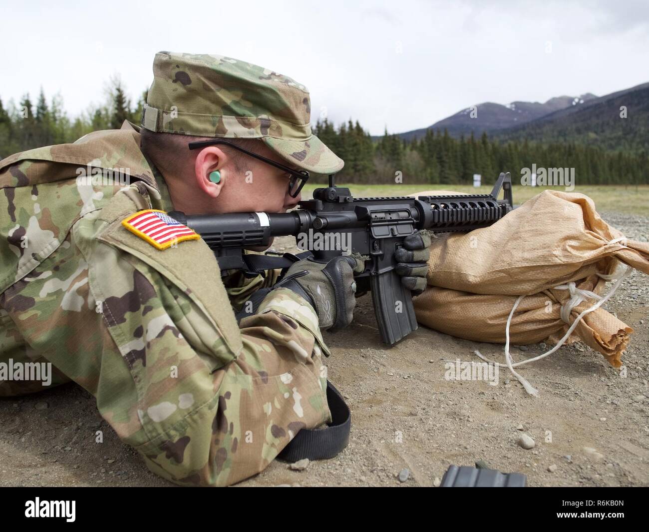 Alaska Army National Guard Sgt. Daen Musick, a retransmission team ...