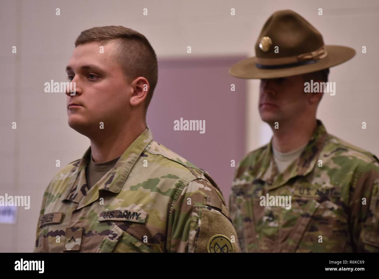 Battle handoff ceremony hi-res stock photography and images - Alamy