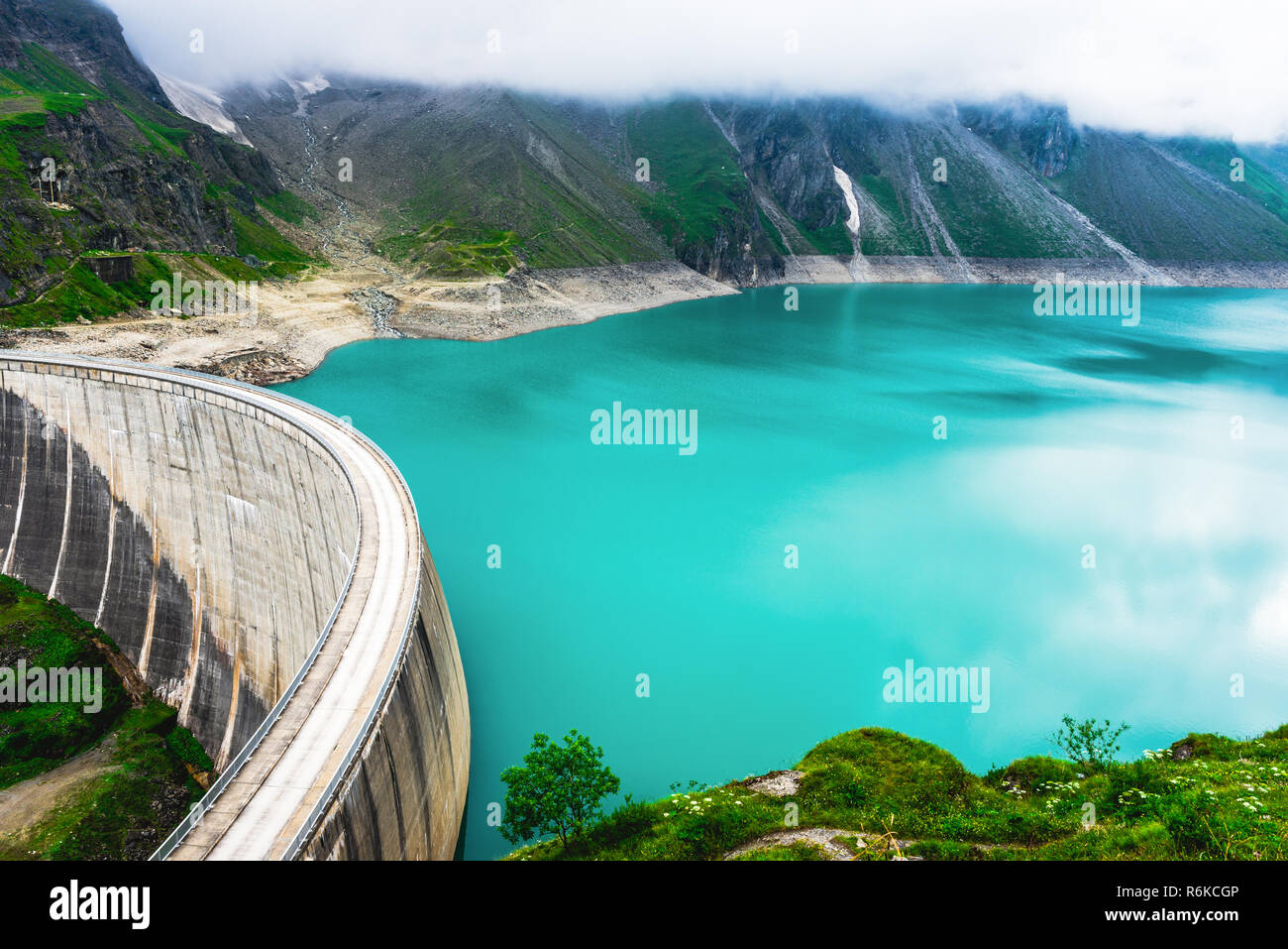 Mooserboden reservoir dam kaprun austria hi-res stock photography and ...
