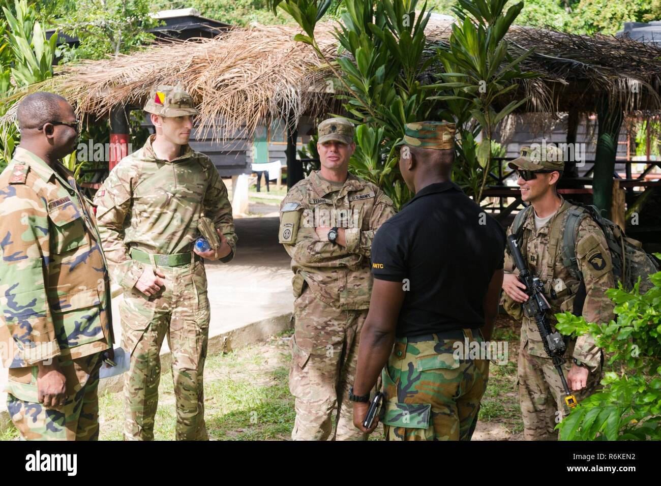 Ghanaian Armed Forces Maj. Jacob Codjoe, course commander of the Jungle ...