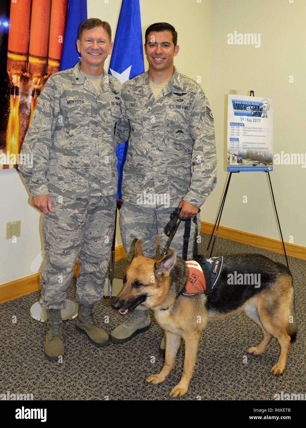 Brig gen wayne r monteith hi-res stock photography and images - Alamy