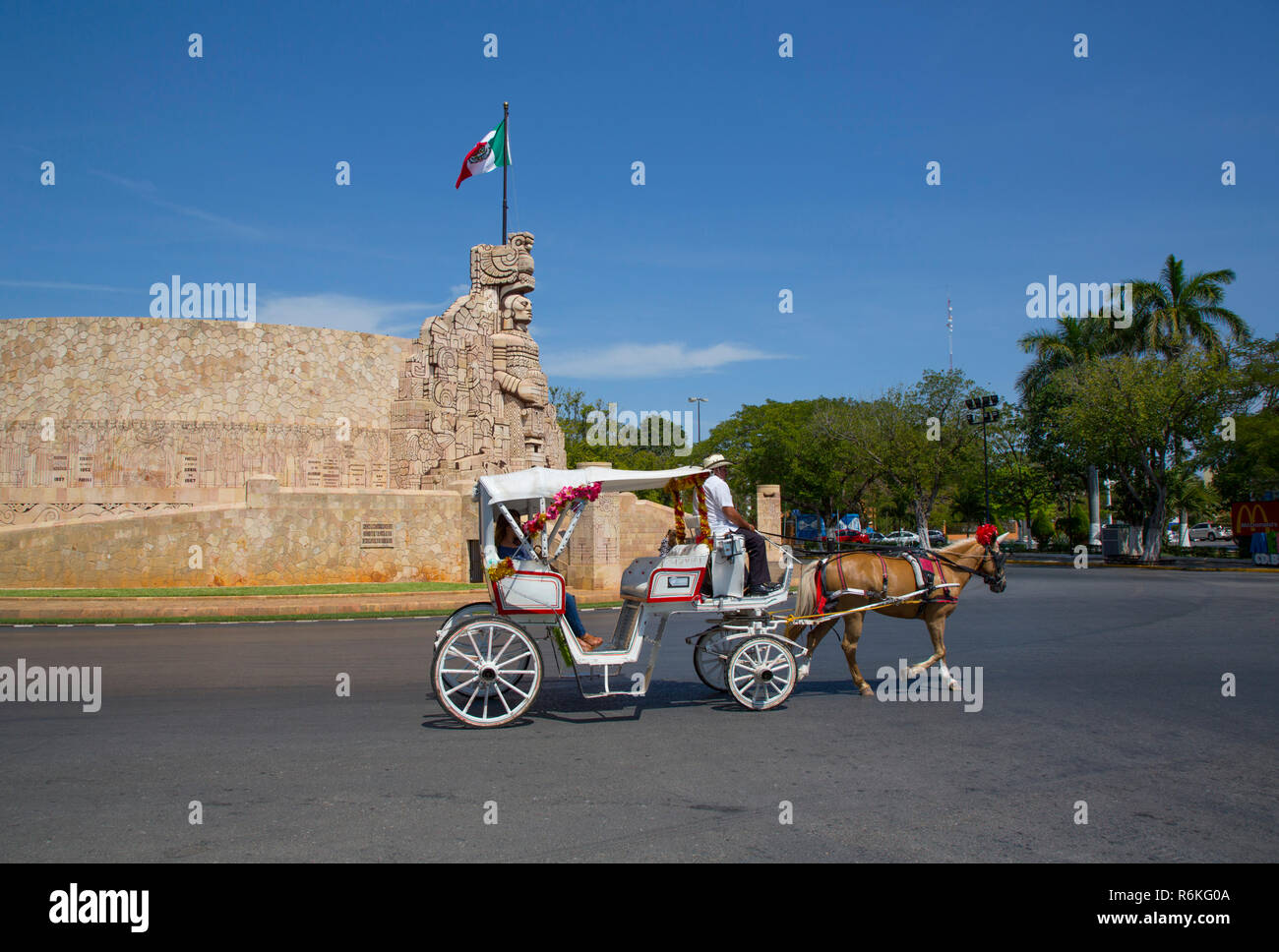 Tourist in Horse Carriage, Monument to the Patria (Homeland), Sculpted ...