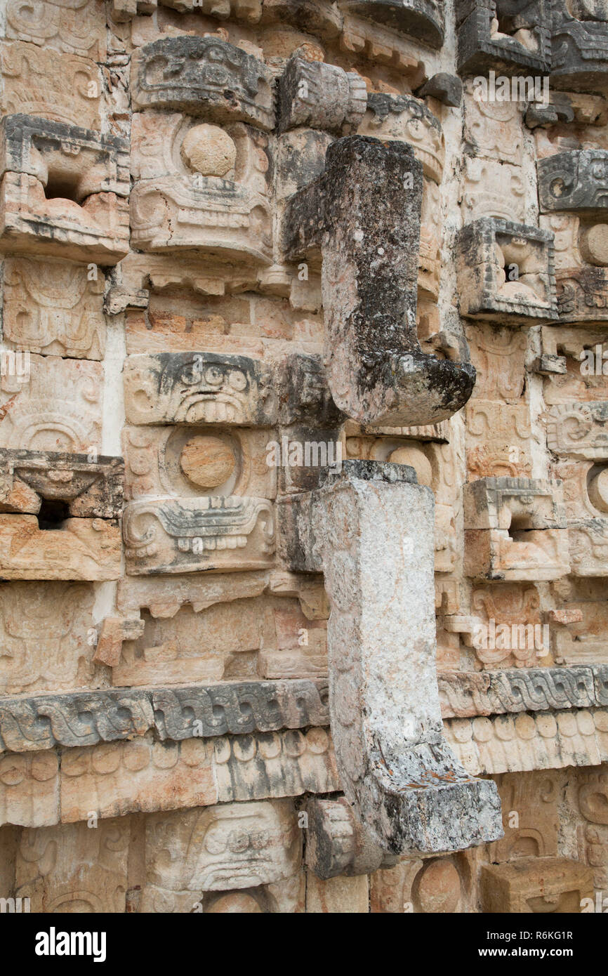 Palace of the Masks (Codz Poop), Kabah Archaeological Site, Mayan Ruins ...
