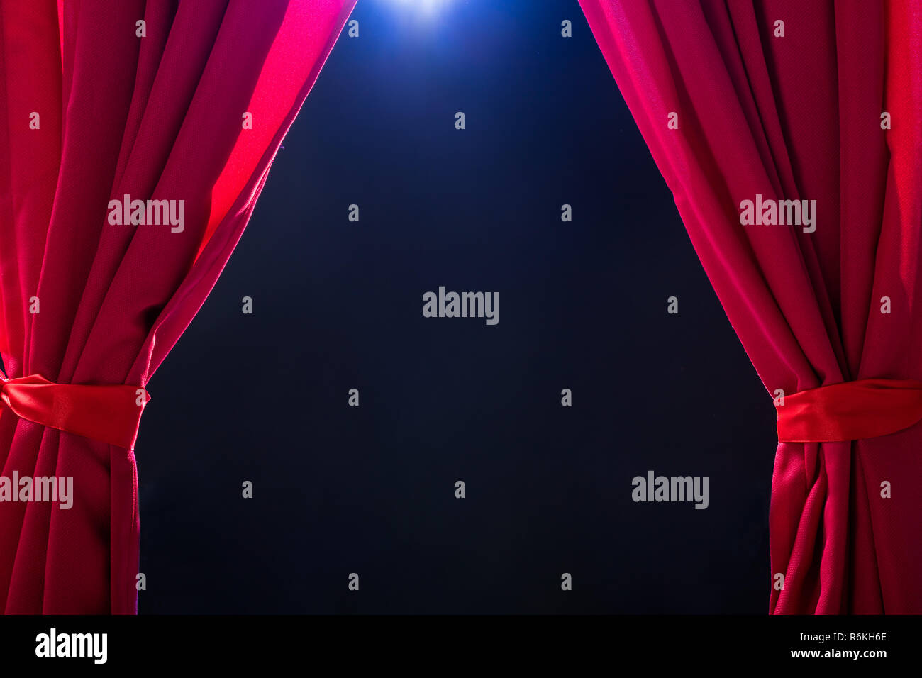 Curtain Open Dark High Resolution Stock Photography and Images - Alamy