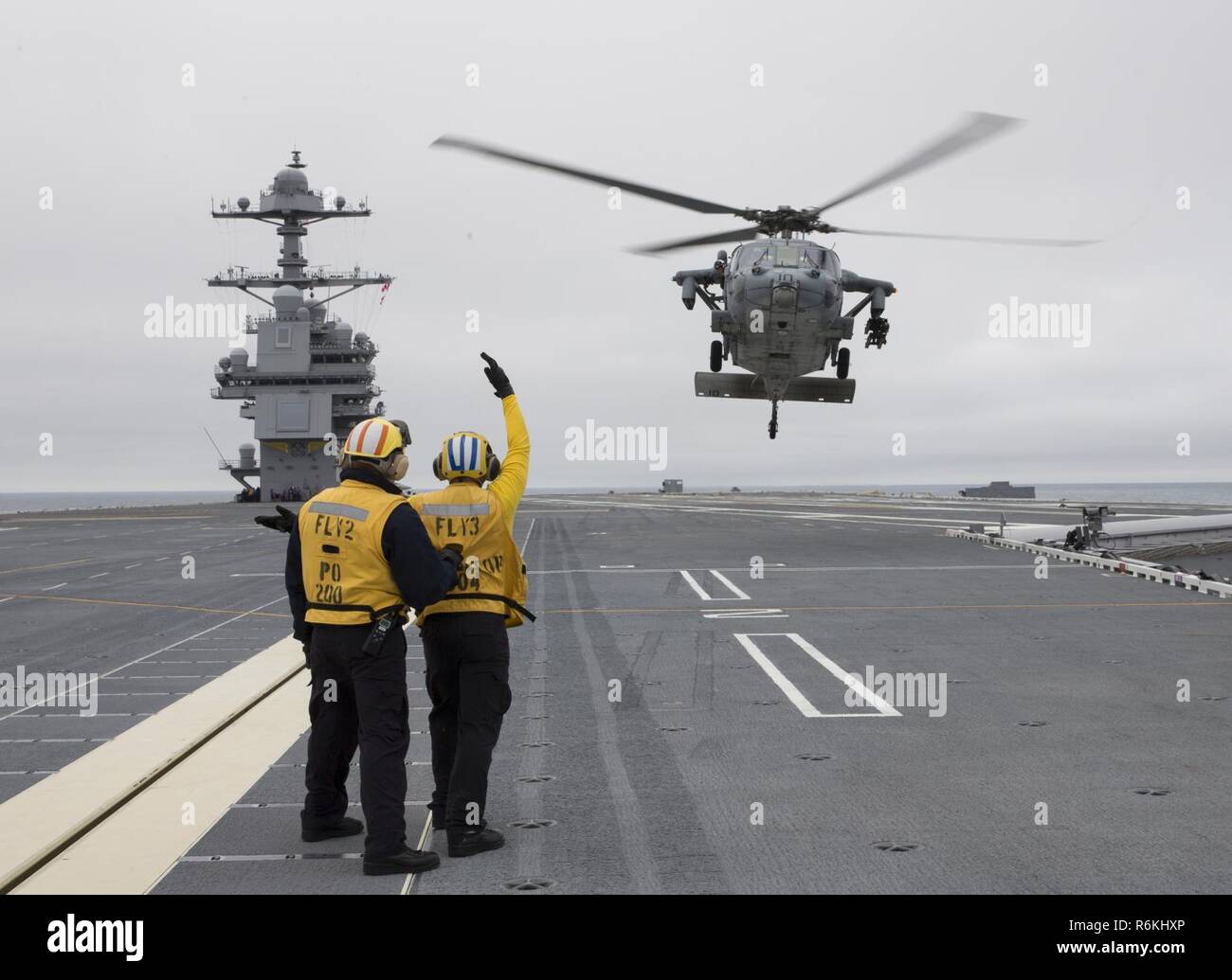 ATLANTIC OCEAN (May 24, 2017)-- Aviation Boatswain’s Mate (Handling ...