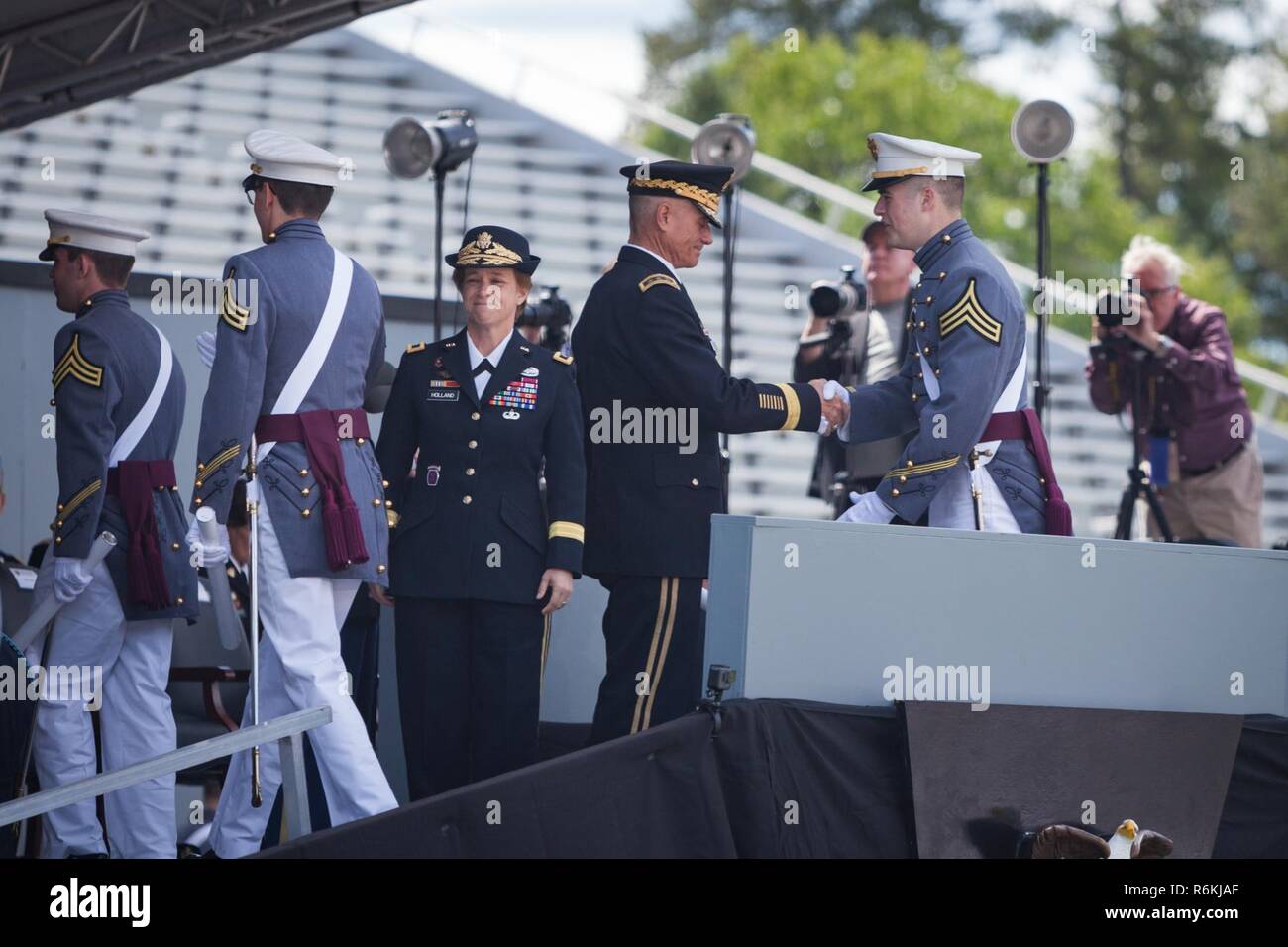 U.S. Military Academy Superintendent Lt. Gen. Robert L. Caslen Jr ...