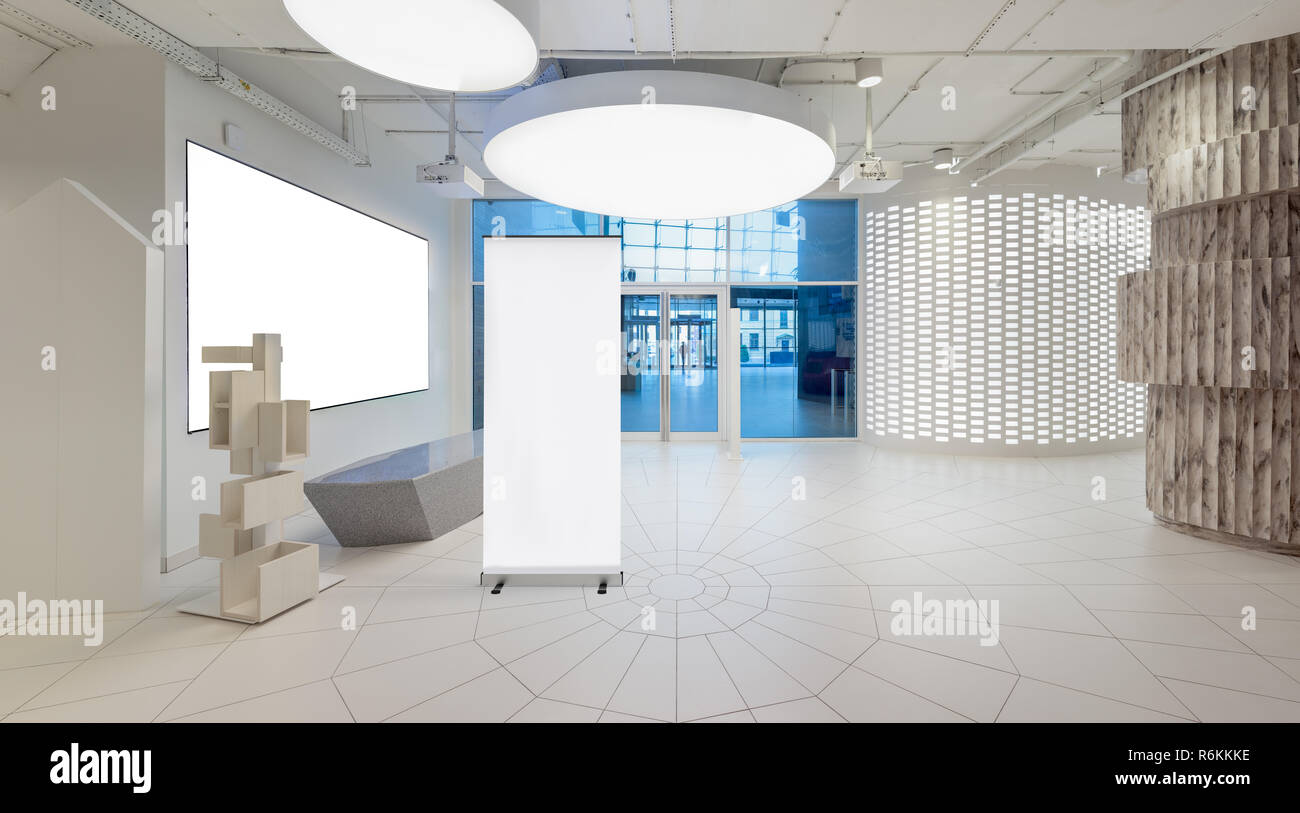 Interior of lobby in hi hotel hi-res stock photography and images - Alamy