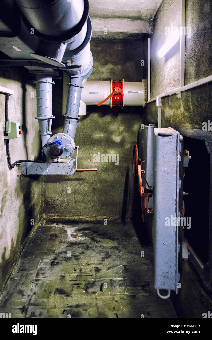 Entrance security system nuclear hi-res stock photography and images ...