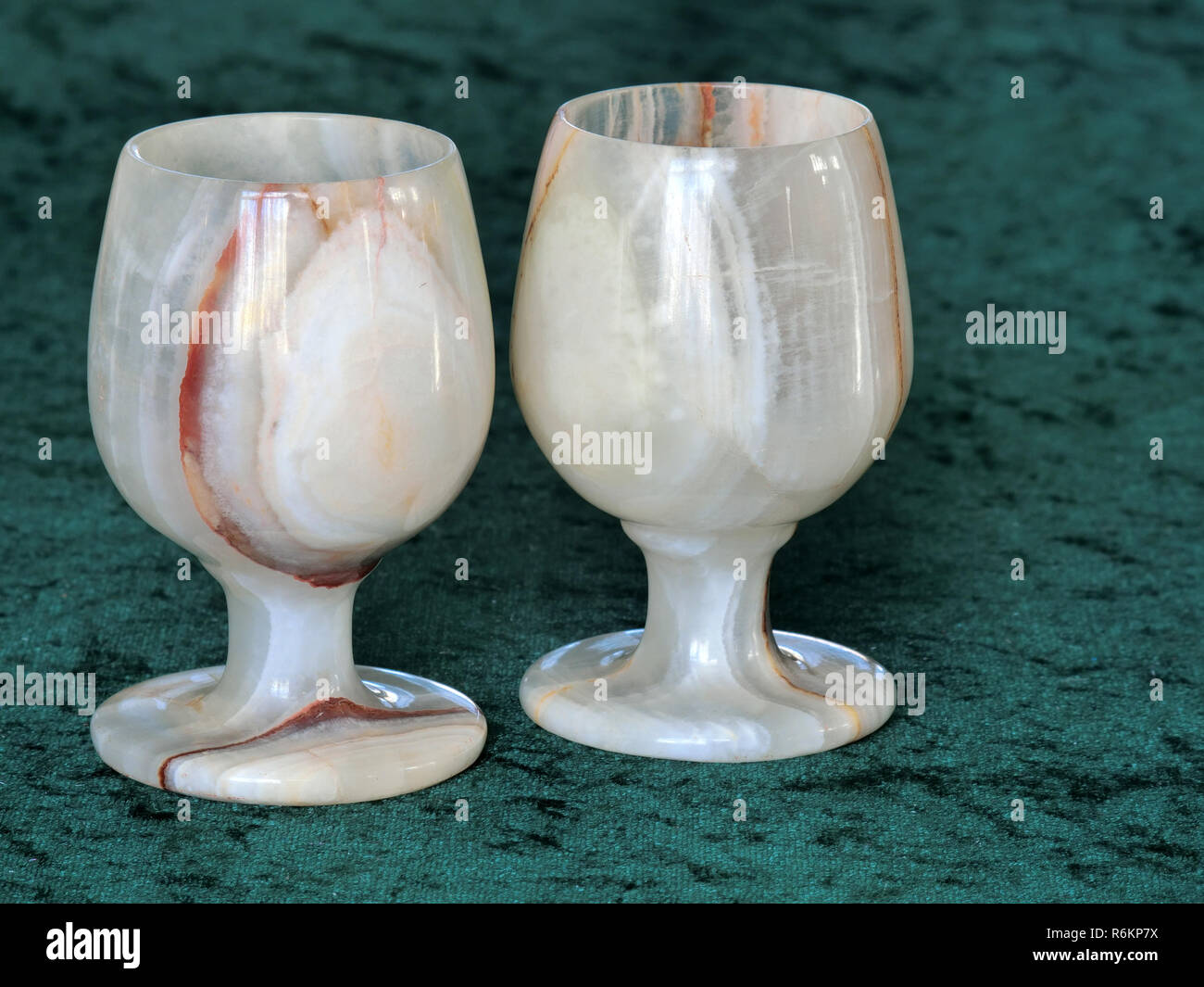 Goblets cups vessels hi-res stock photography and images - Alamy