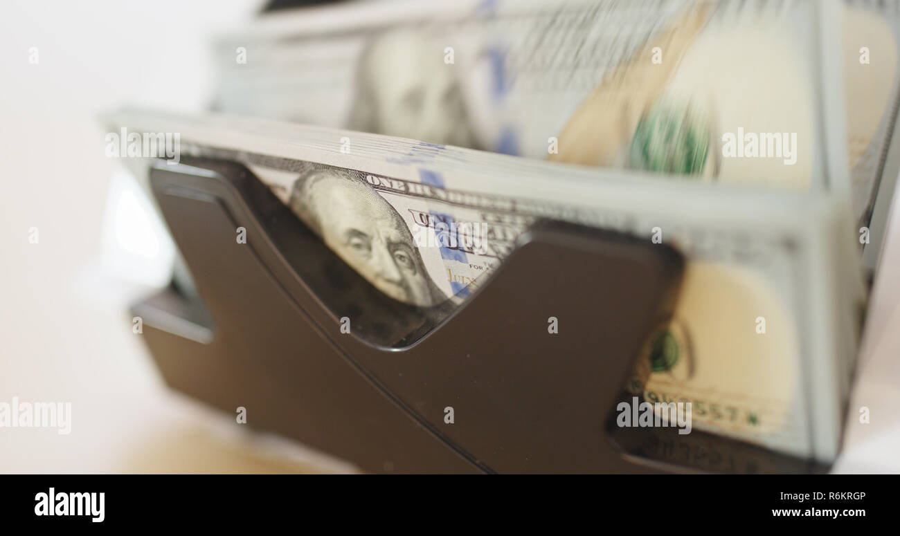 Usd calculation hi-res stock photography and images - Alamy