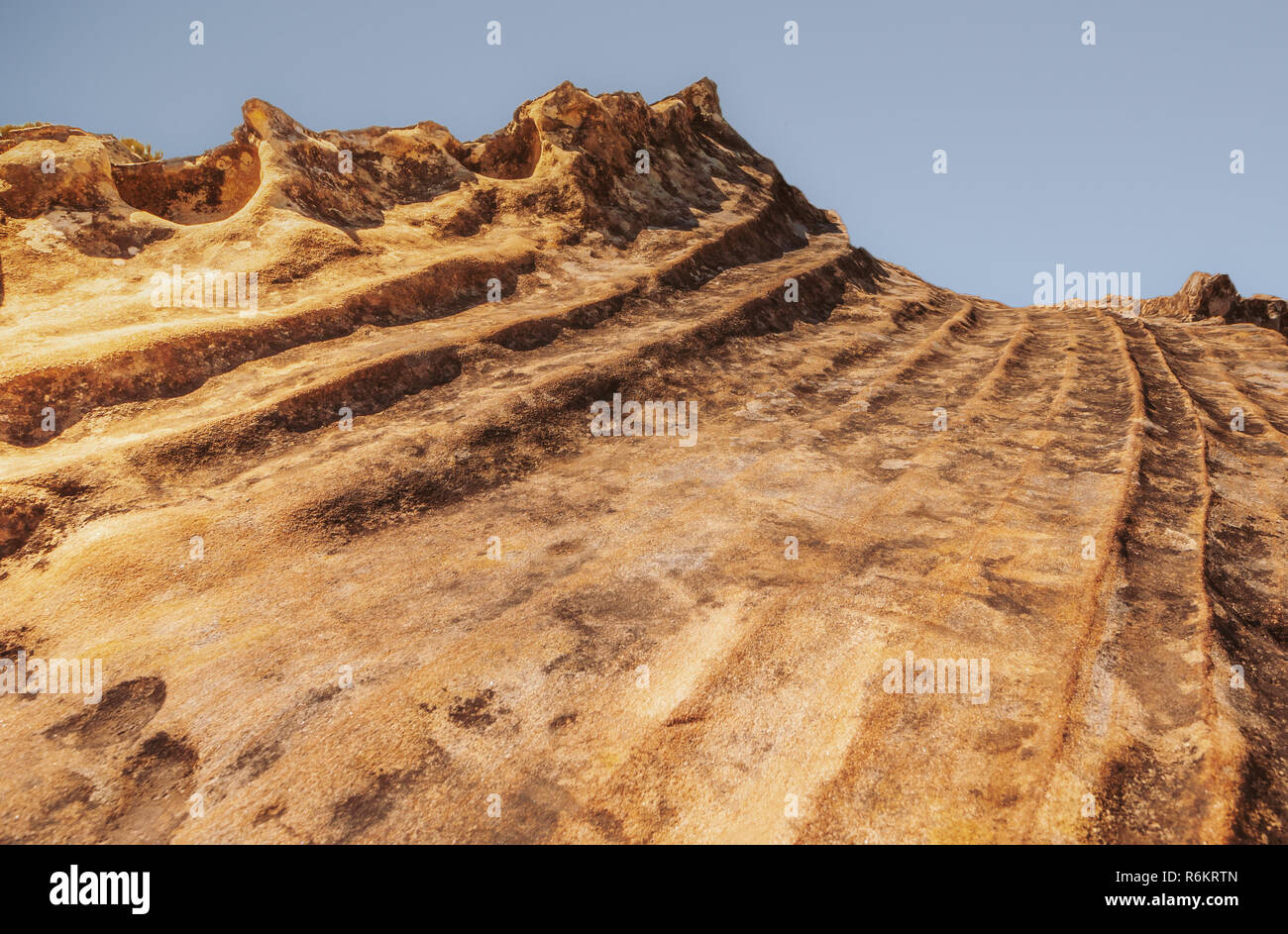 Interesting orange brown rock formation in the Blue Mountains Australia ...