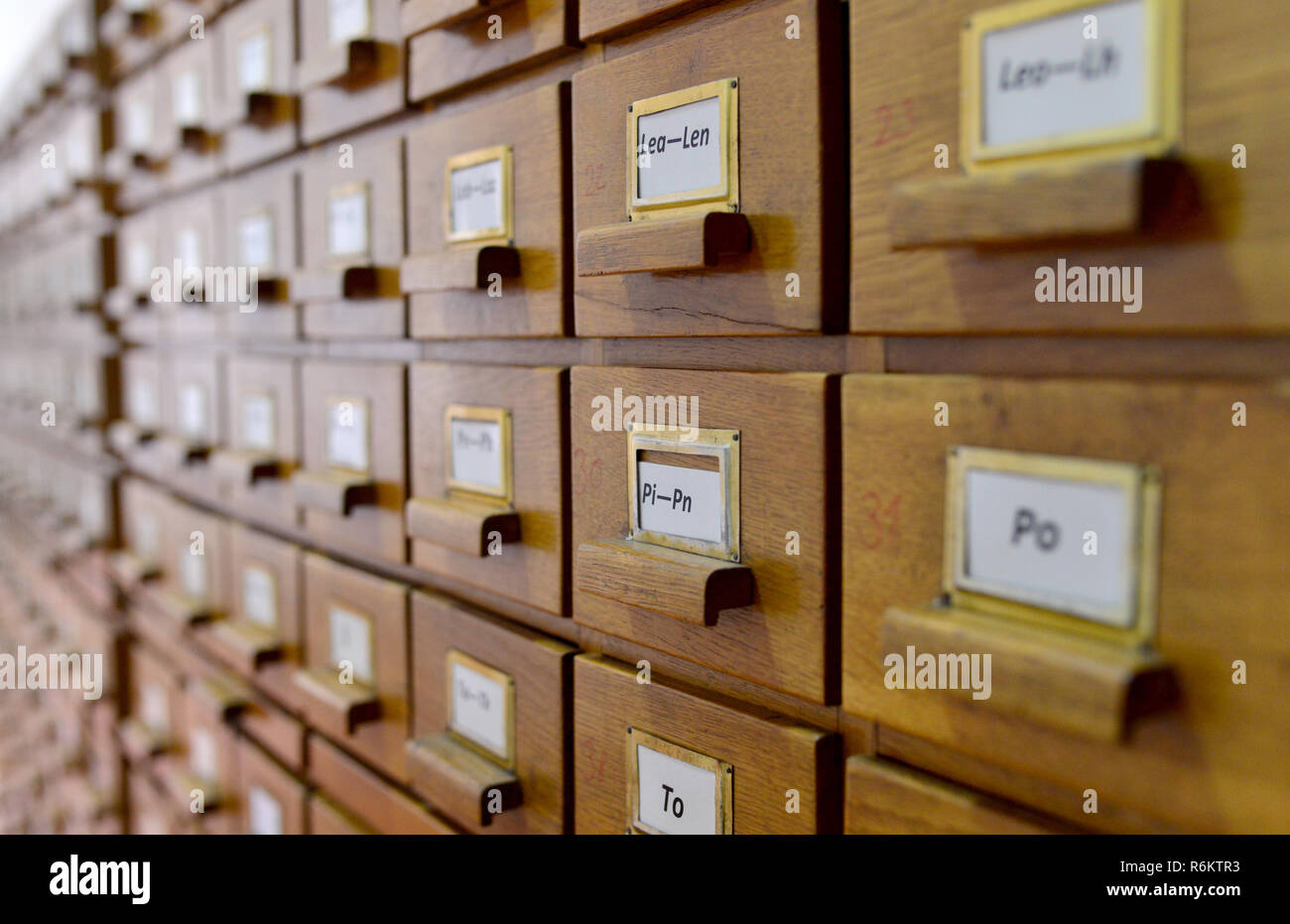 alphabet drawer cabinet Stock Photo - Alamy