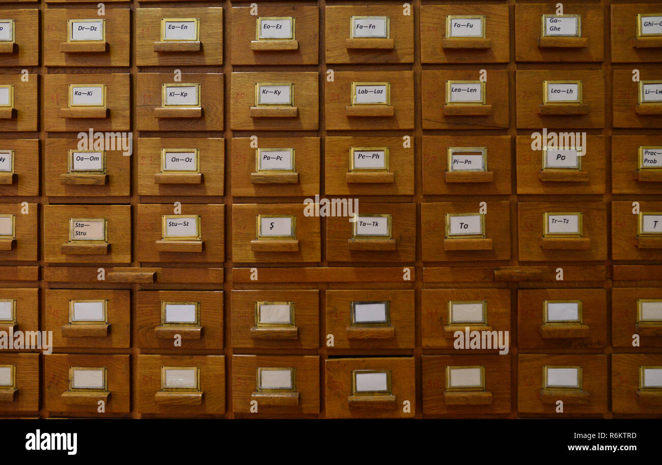 alphabet drawer cabinet Stock Photo - Alamy