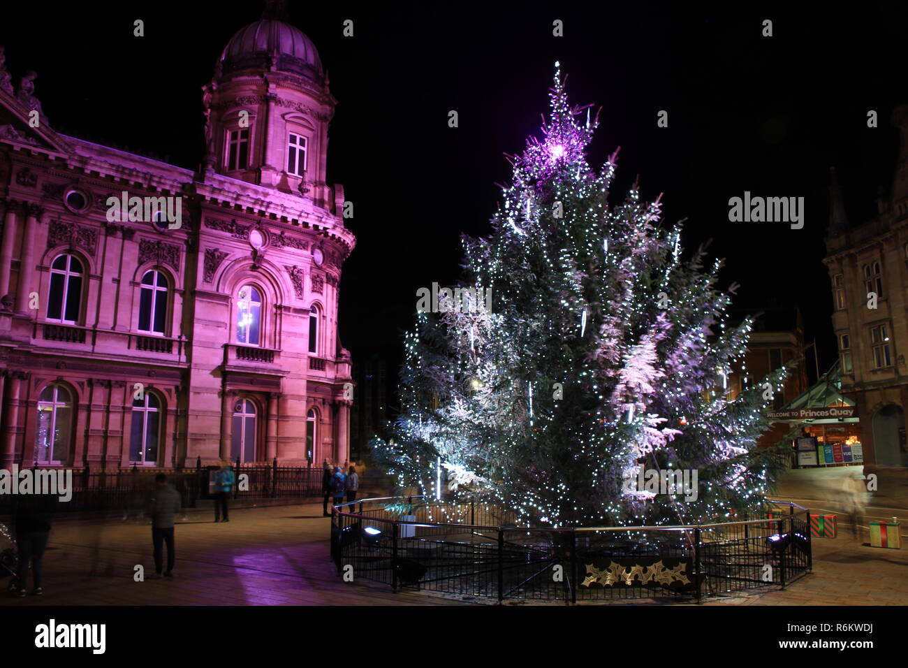 Queen Victoria Square, Hull Stock Photo - Alamy