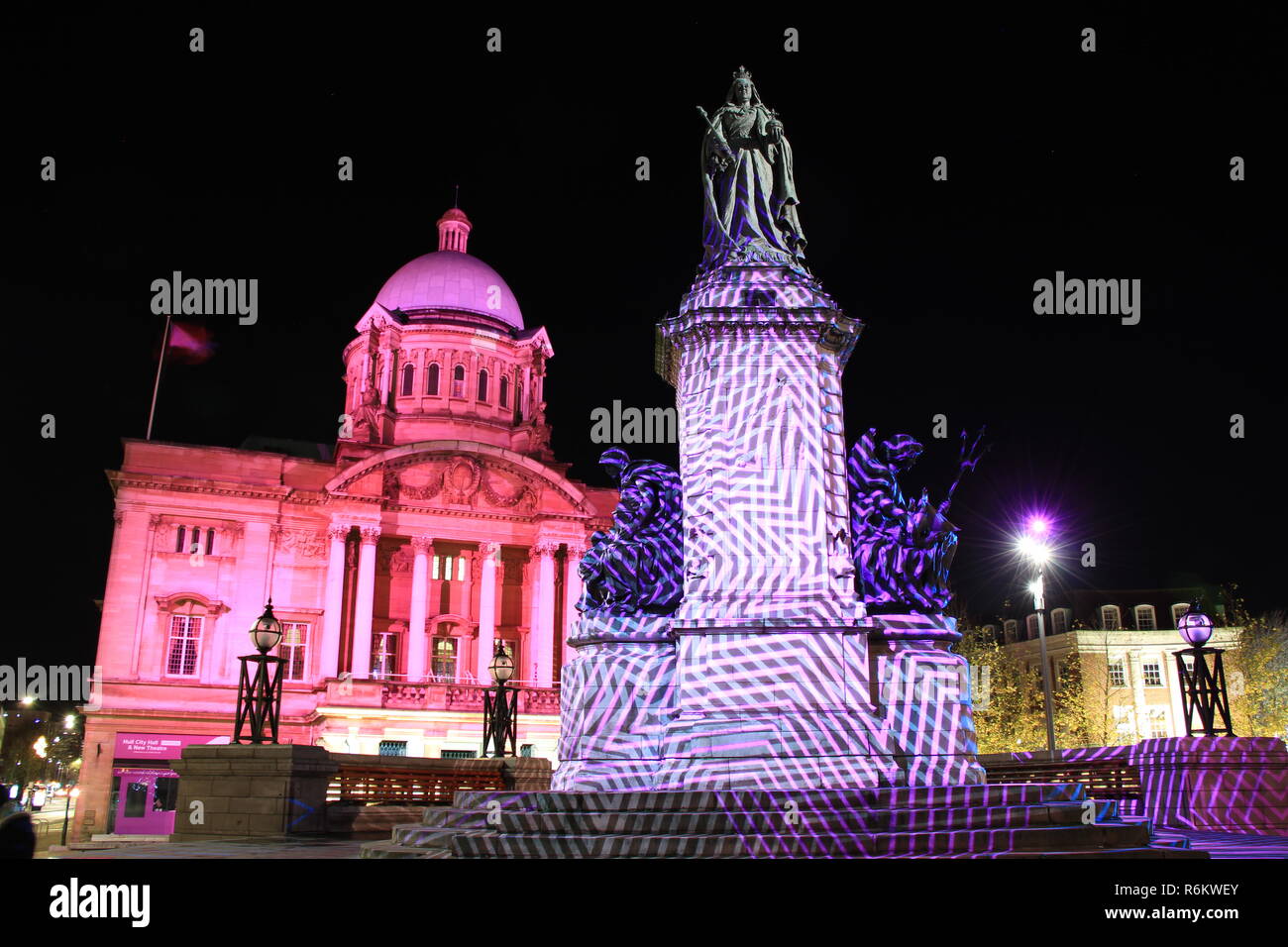 Queen Victoria Square, Hull Stock Photo - Alamy