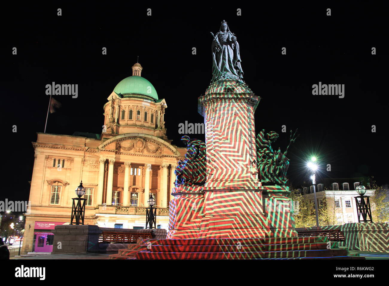 Queen Victoria Square, Hull Stock Photo - Alamy