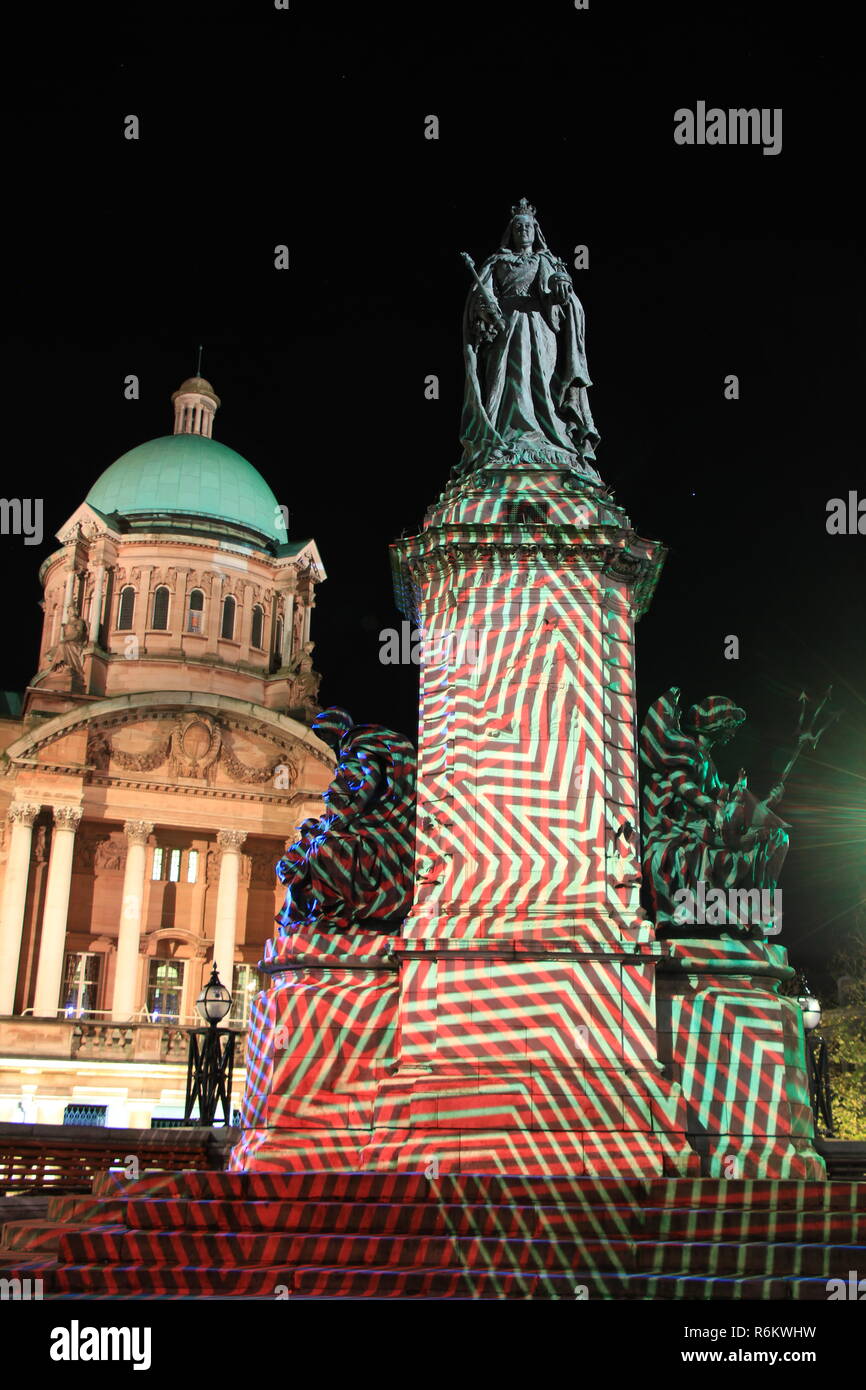 Queen Victoria Square, Hull Stock Photo - Alamy