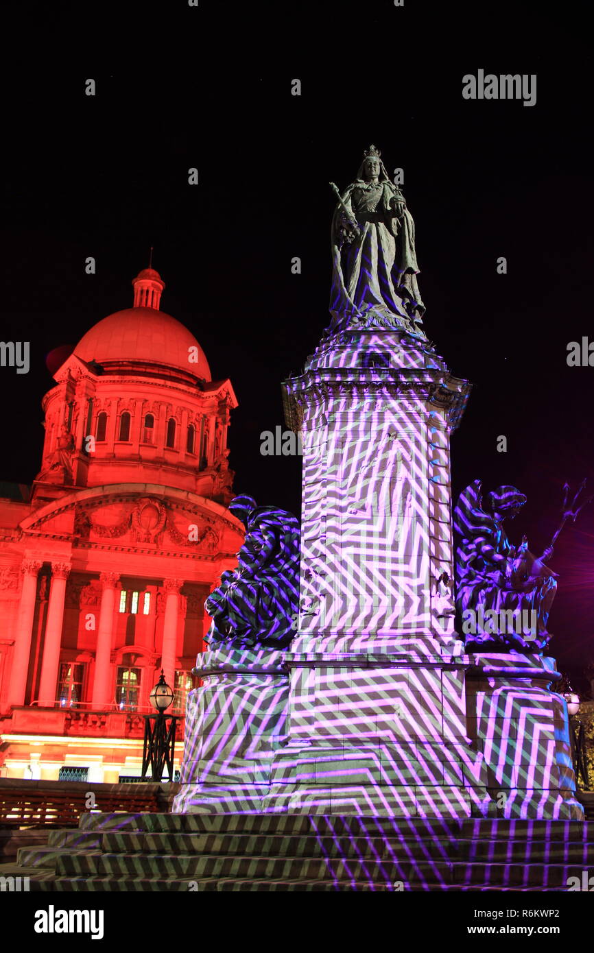 Queen Victoria Square, Hull Stock Photo - Alamy