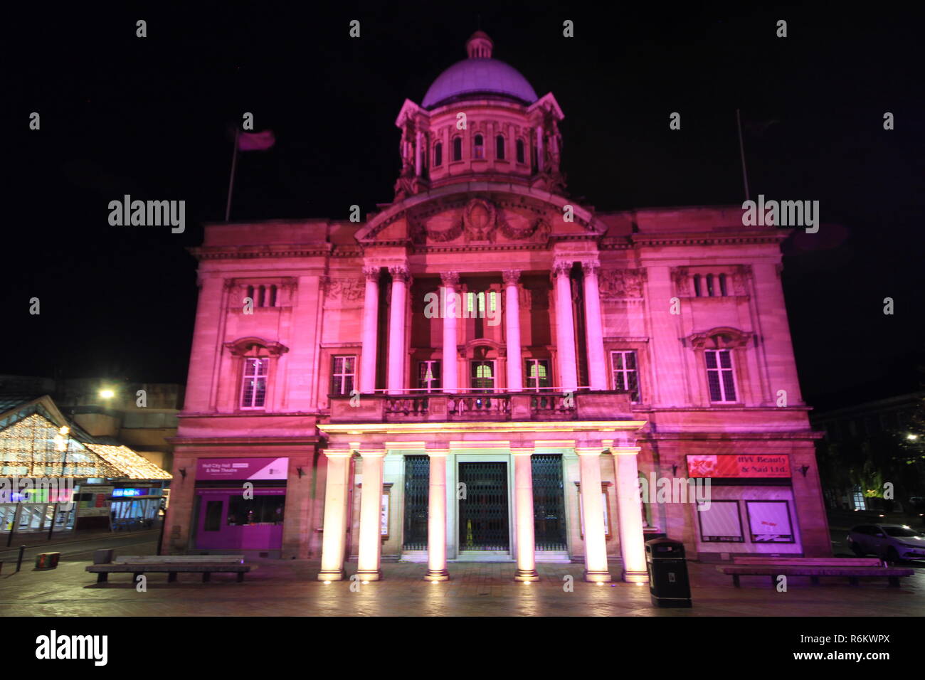 Queen Victoria Square, Hull Stock Photo - Alamy