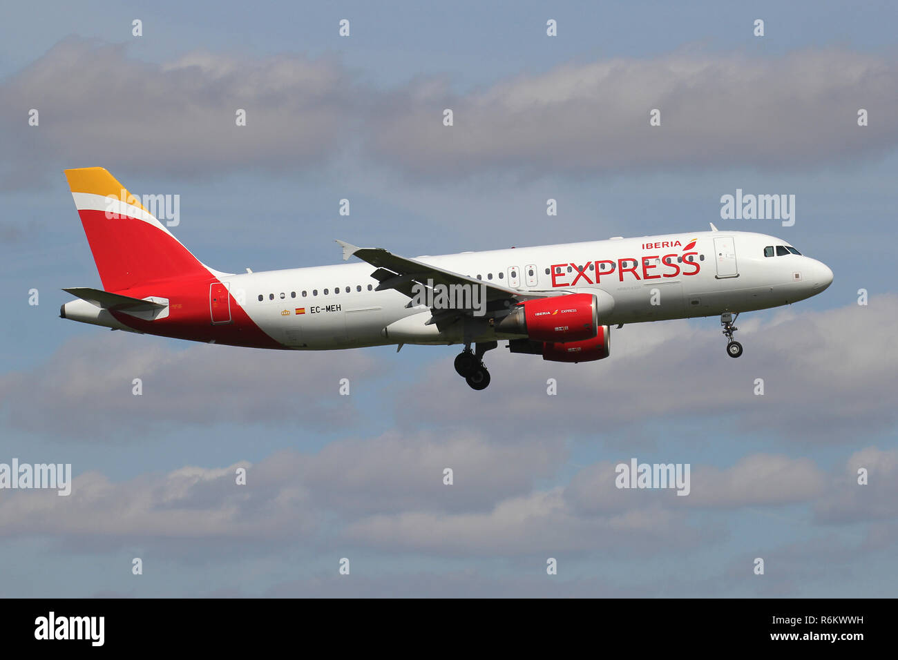 Spanish Iberia Express Airbus A320-200 with registration EC-MEH on ...