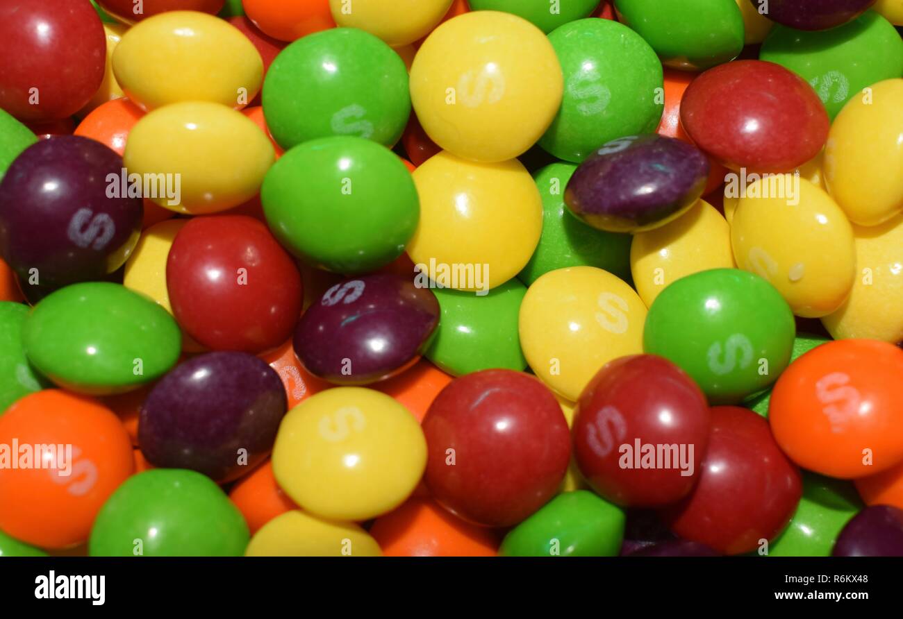 Skittles sweets hi-res stock photography and images - Alamy