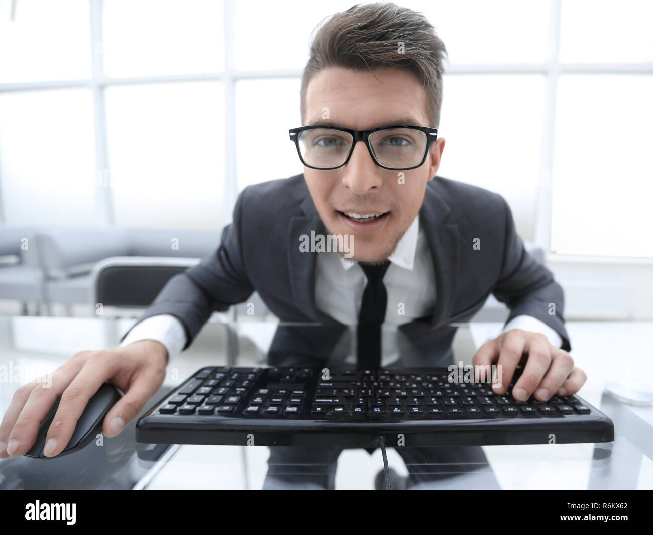 Nerdy guy computer hi-res stock photography and images - Alamy