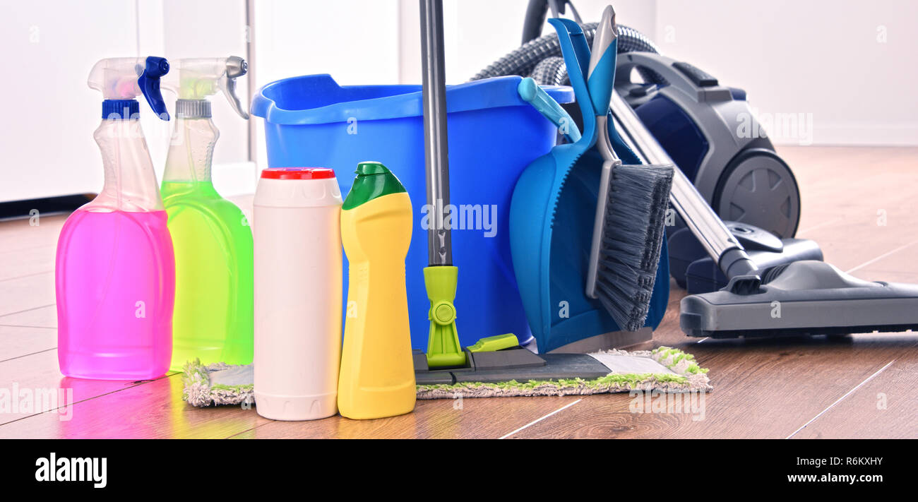 Variety of detergent bottles and chemical cleaning supplies Stock Photo ...