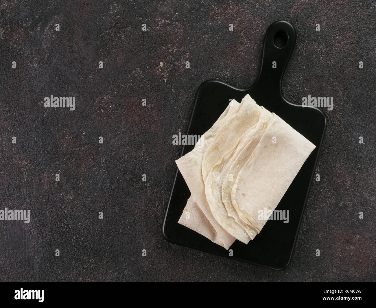 Armenian flat bread lavash Stock Photo - Alamy