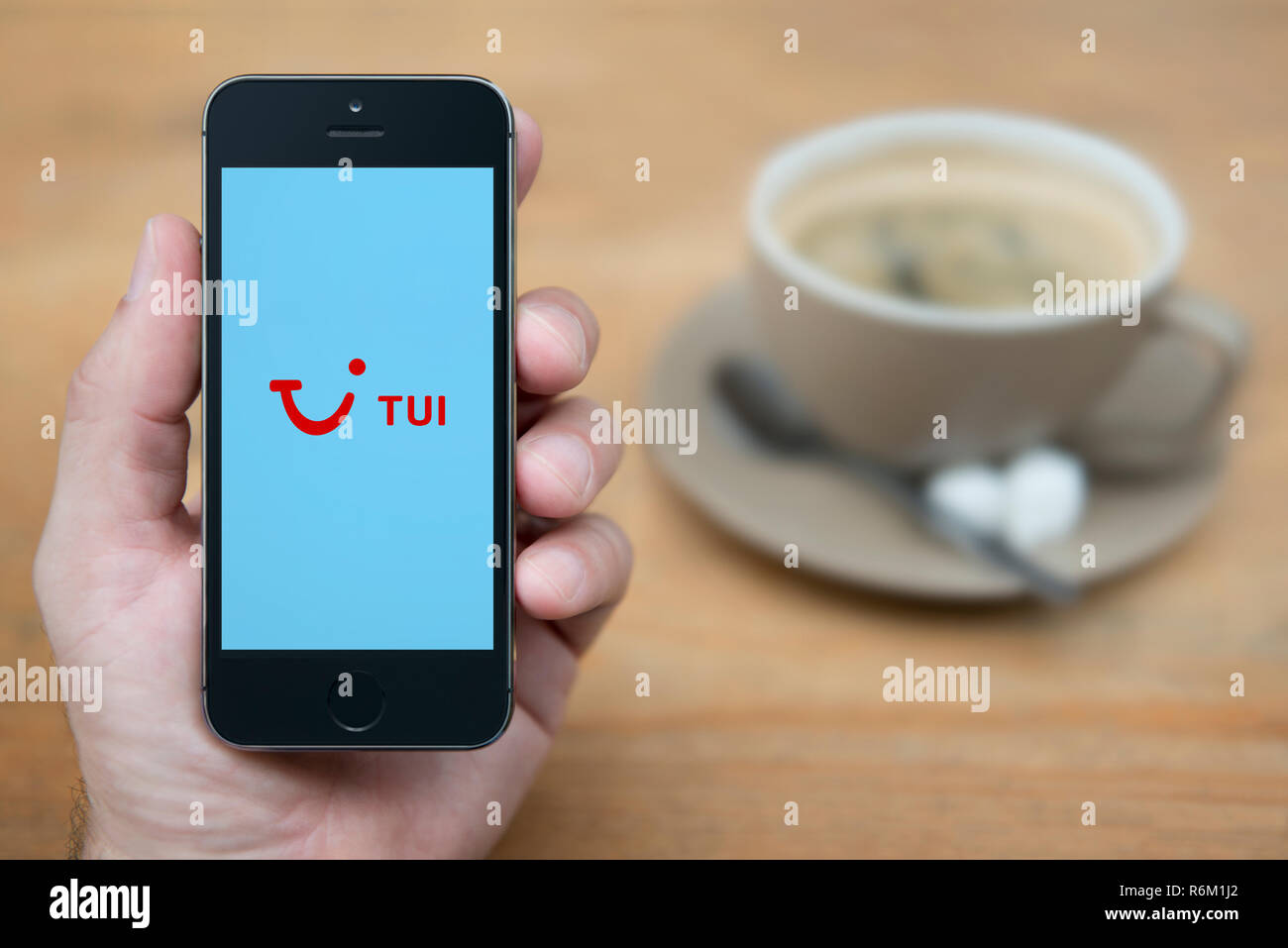 Tui logo hi-res stock photography and images - Alamy