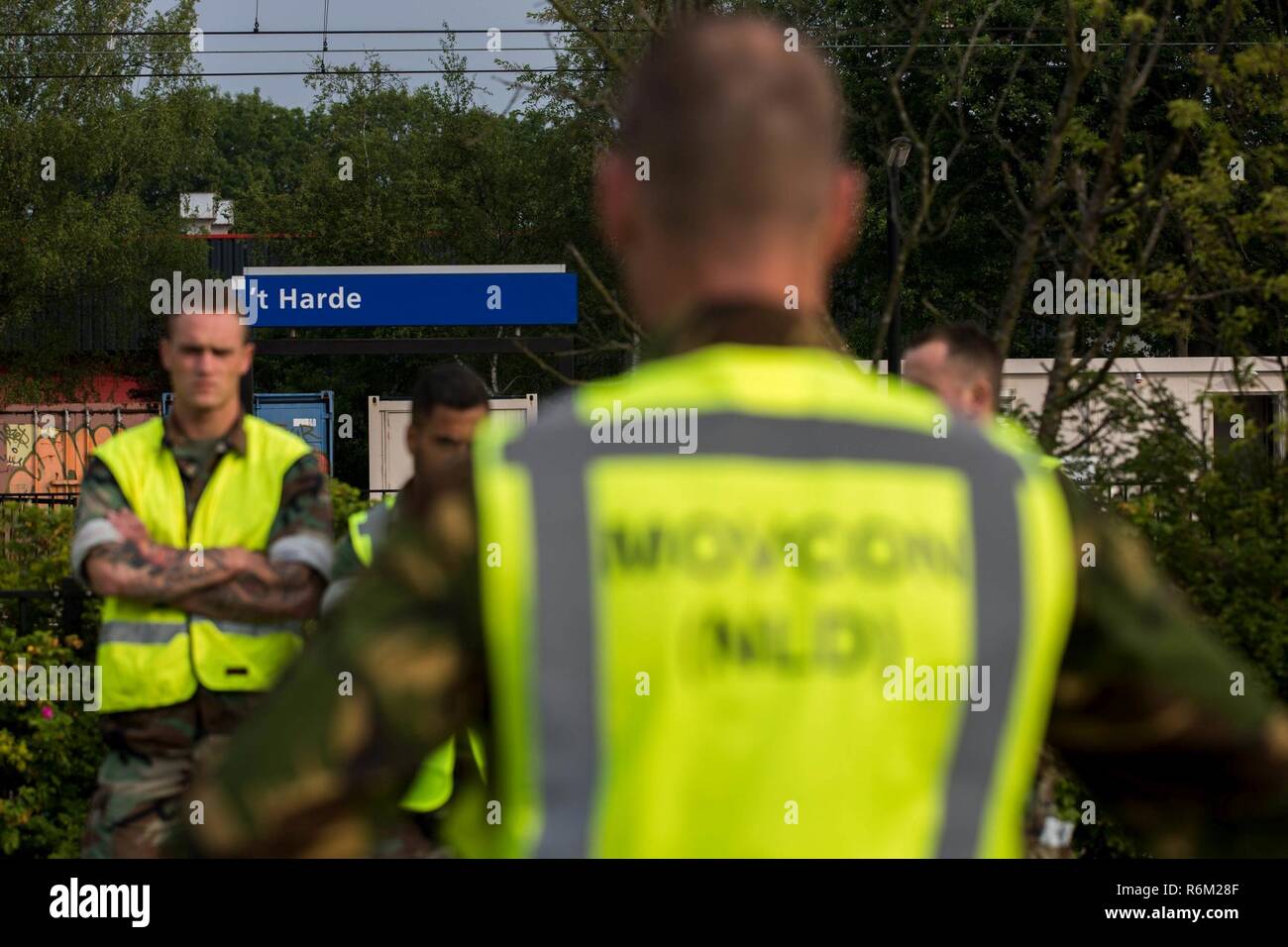 Dutch Marines in cooperation of MOVECON units load their equipment on ...