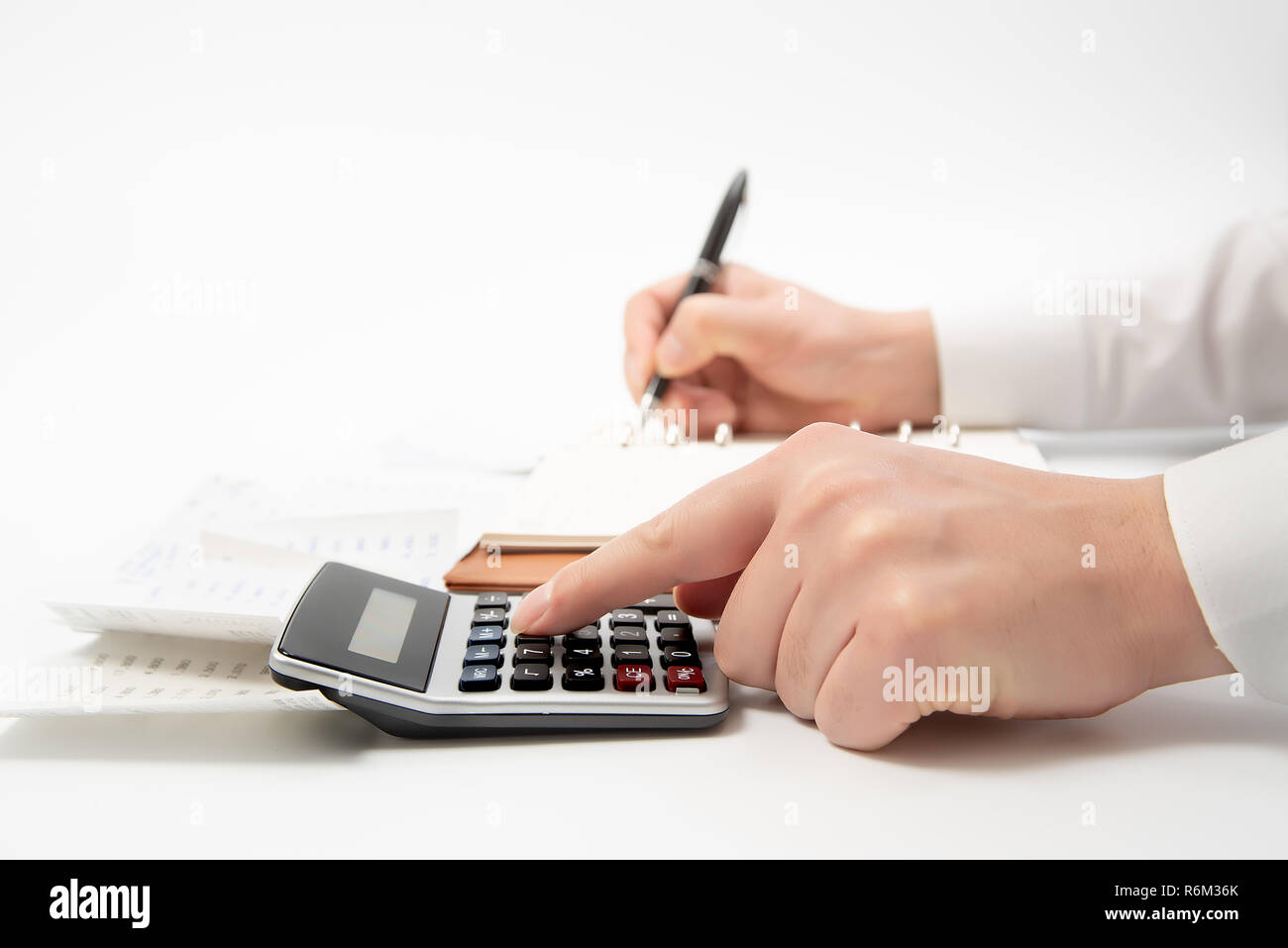 Hand receipt hi-res stock photography and images - Alamy