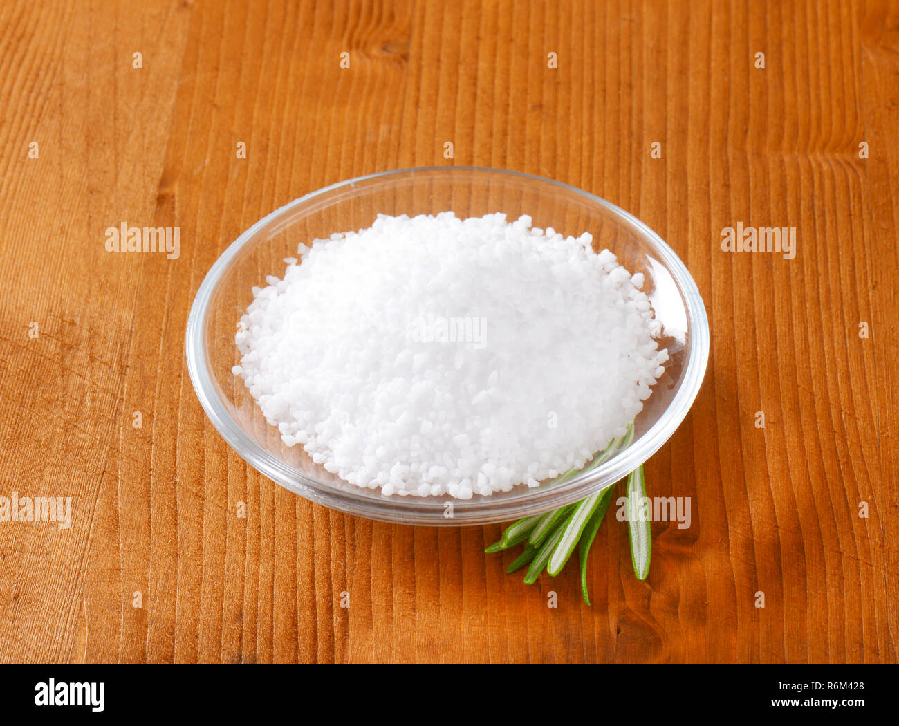 Common salt sodium chloride hi-res stock photography and images - Alamy