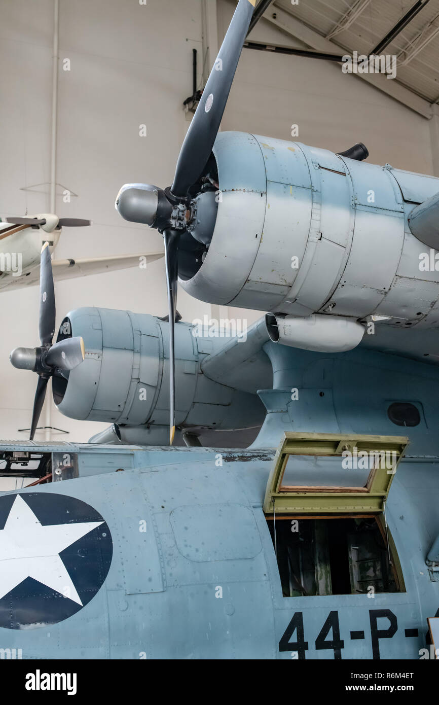 Lockheed P2V-5 Neptune at Evergreen Aviation & Space Museum in ...
