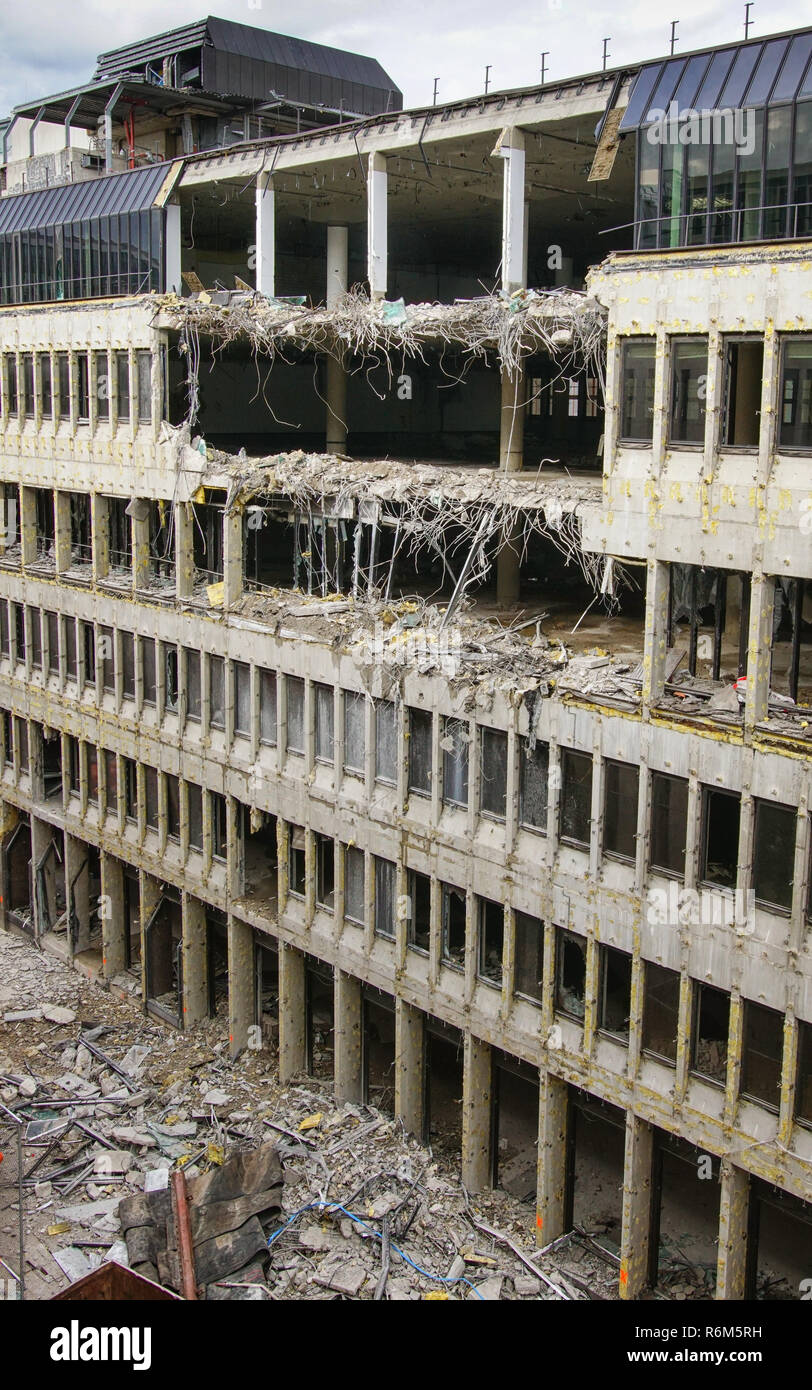 demolition of an office building Stock Photo - Alamy