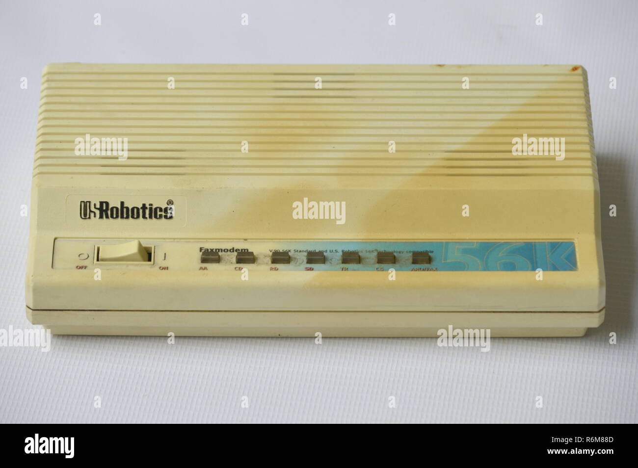 Internet modem vintage hi-res stock photography and images - Alamy