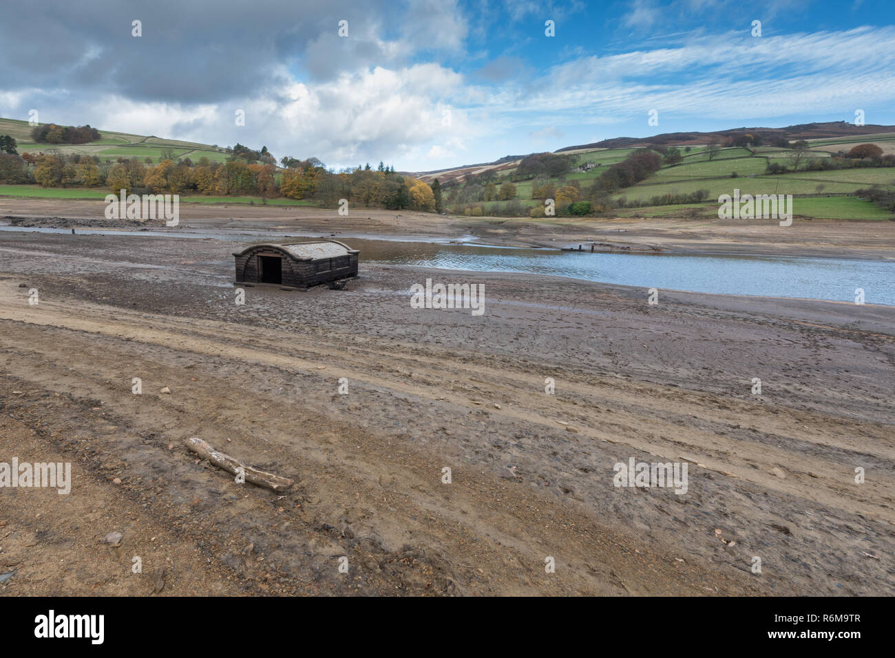 Pump house exposed by low water levels of the Ladybower Reservoir, Peak ...