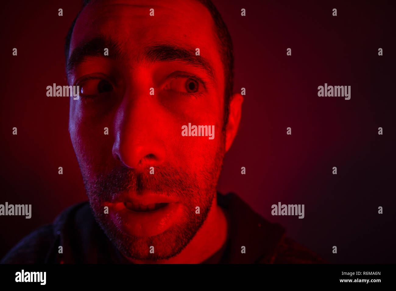 Side view shocked astonished hi-res stock photography and images - Alamy