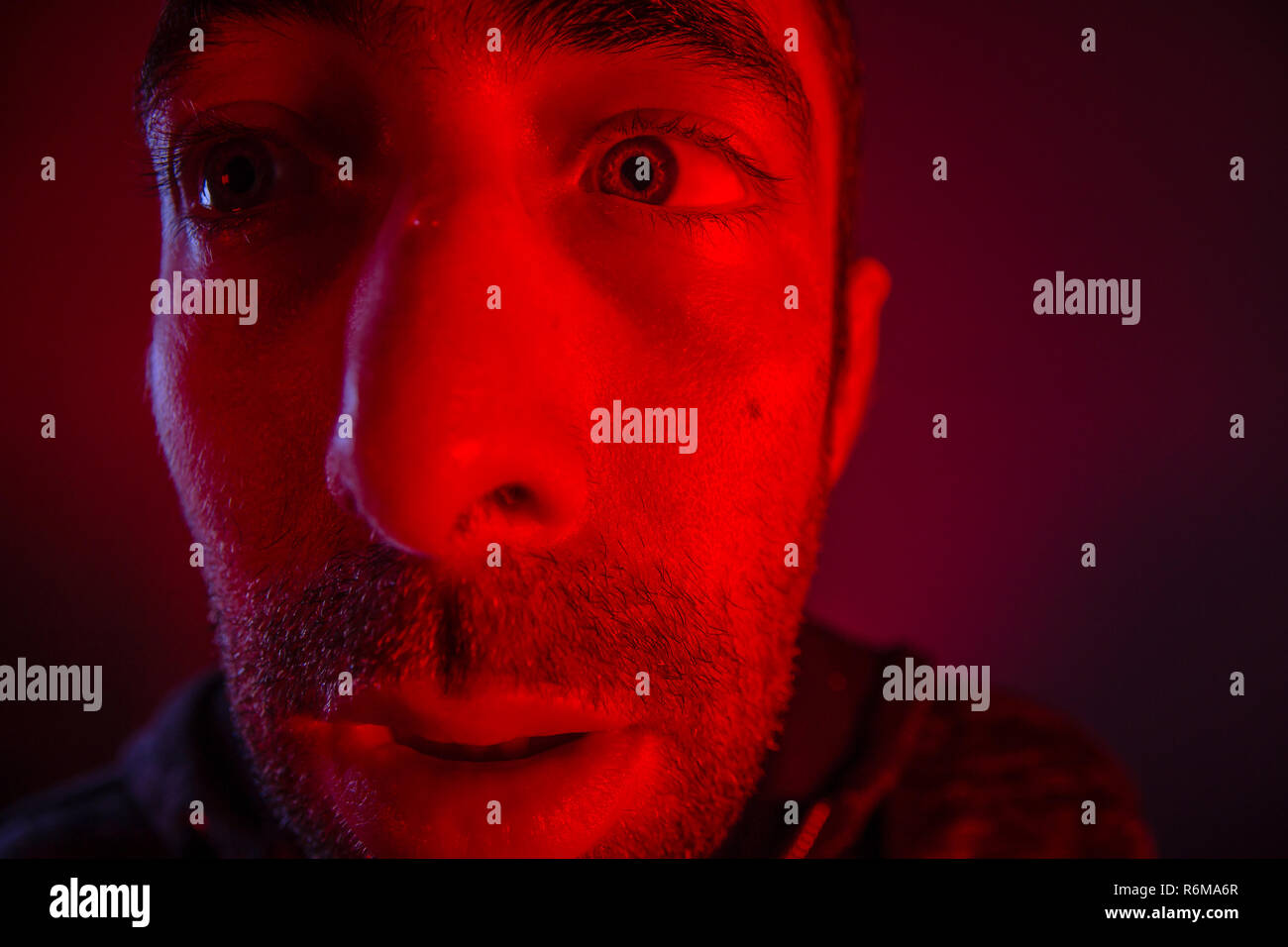 Side view shocked astonished hi-res stock photography and images - Alamy