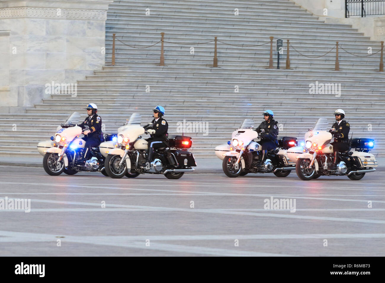 State police escort hi-res stock photography and images - Alamy
