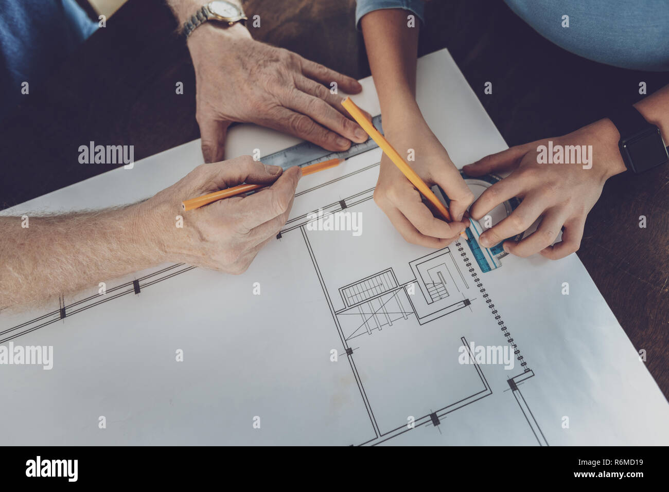 Top view picture of male hands while drawing Stock Photo - Alamy