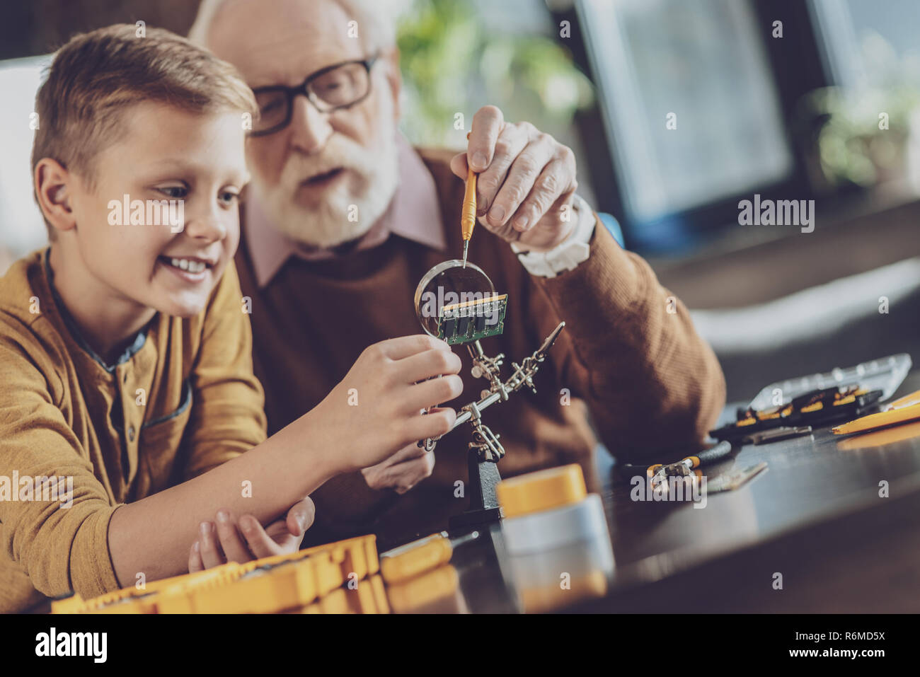 Micro details hi-res stock photography and images - Alamy