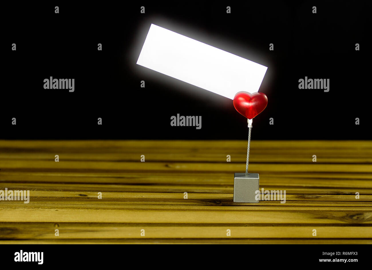 heart clip with white message box Stock Photo - Alamy