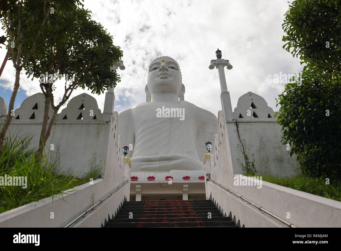 Bahirawakanda temple hi-res stock photography and images - Alamy